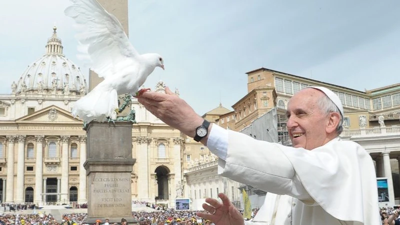 Điện chia buồn Giáo hoàng Francis qua đời